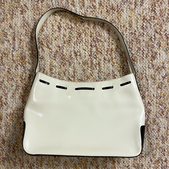 Sondra Roberts | Bags | Sondra Roberts Vintage 9s Black White Purse ...